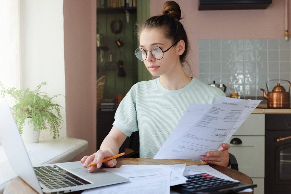 ¿Cuáles son las deducciones en tu nómina y por qué se aplican? | BBVA