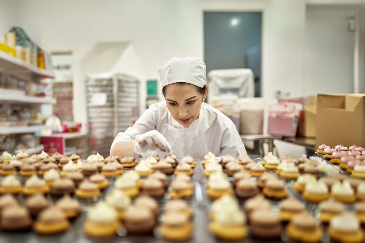 How to create a company and set up a business step by step | BBVA